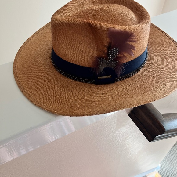Overland | Accessories | Overland Tan Straw Hat With Feathers | Poshmark